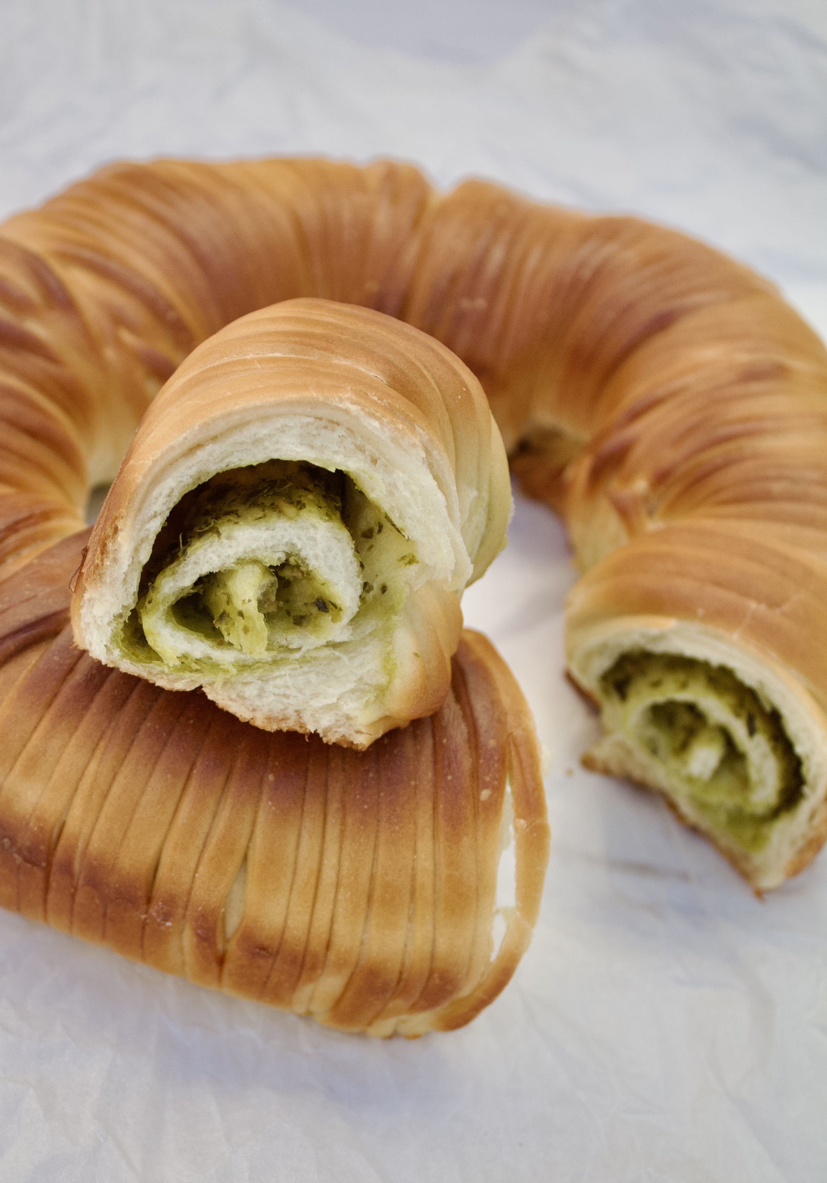 Wool Bread with Pesto – My Whisk and I